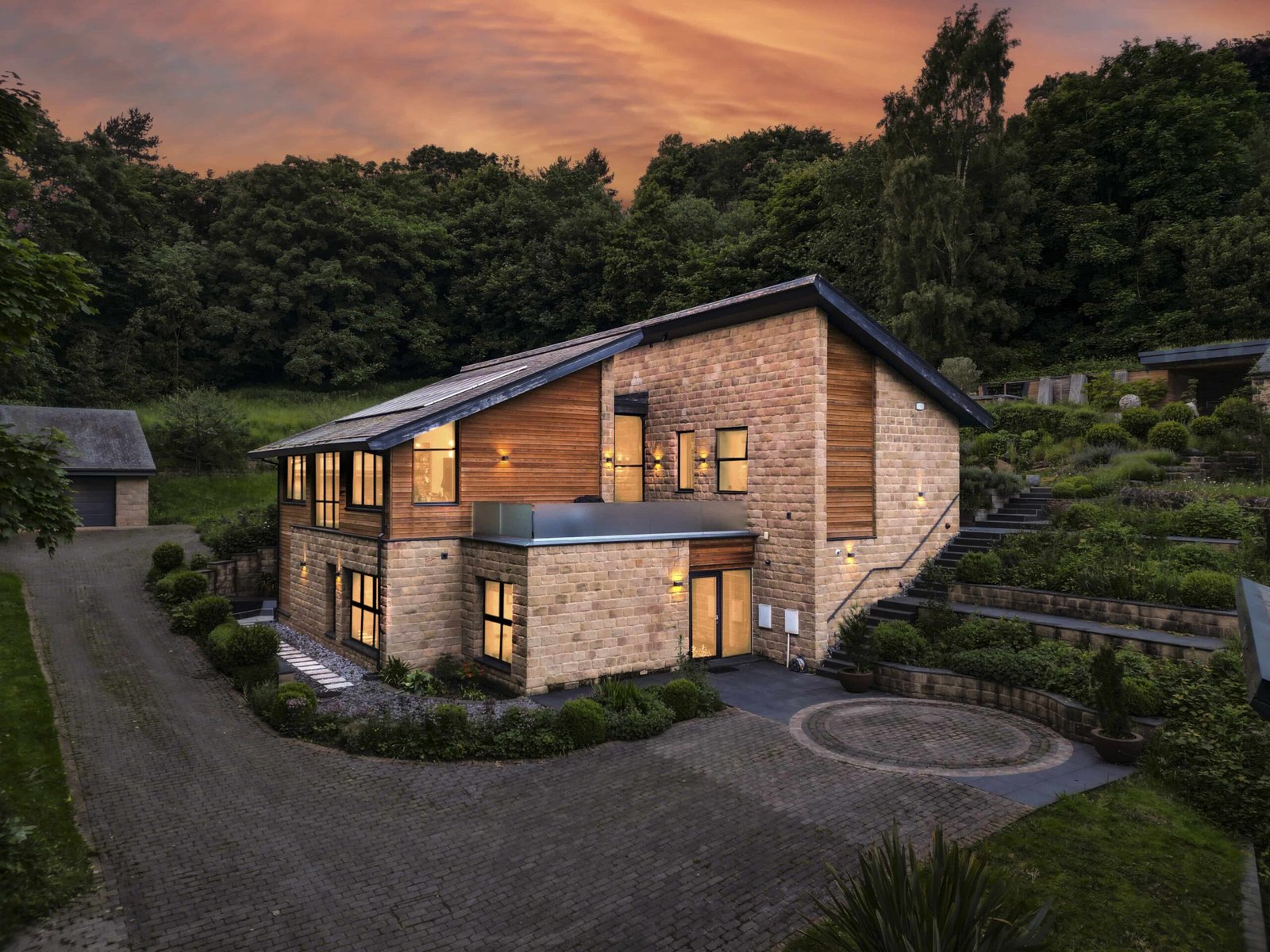Five-bed house for sale at £1.75m but it has secret Star Wars cinema ...