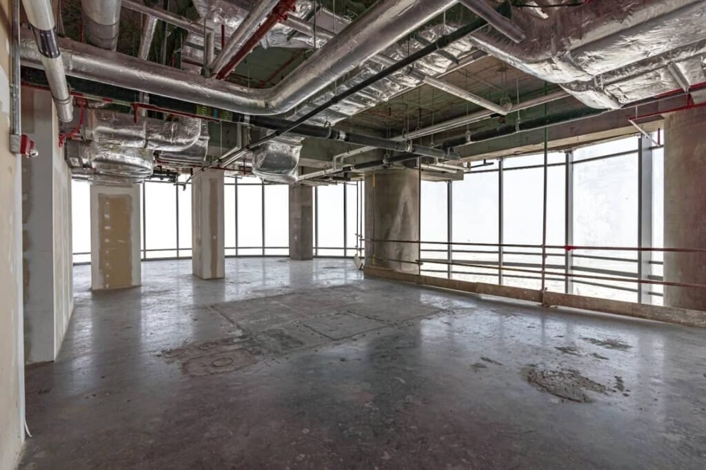 'Palace in the sky’ in world's tallest building hits market for £40m ...