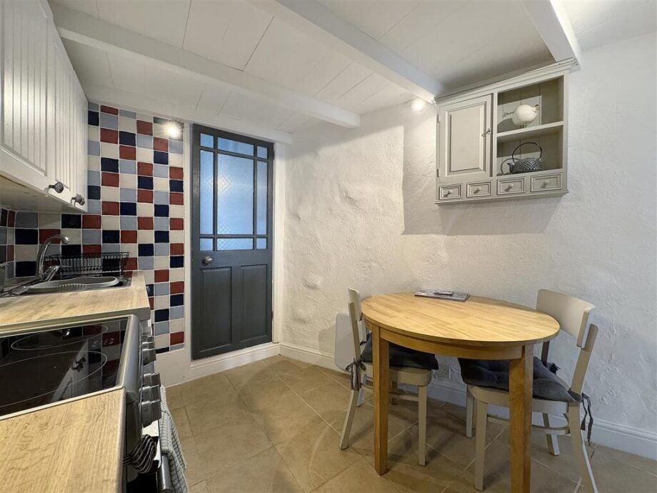 Tiny one-bed house that is just 3ft wide at its narrowest point goes on ...