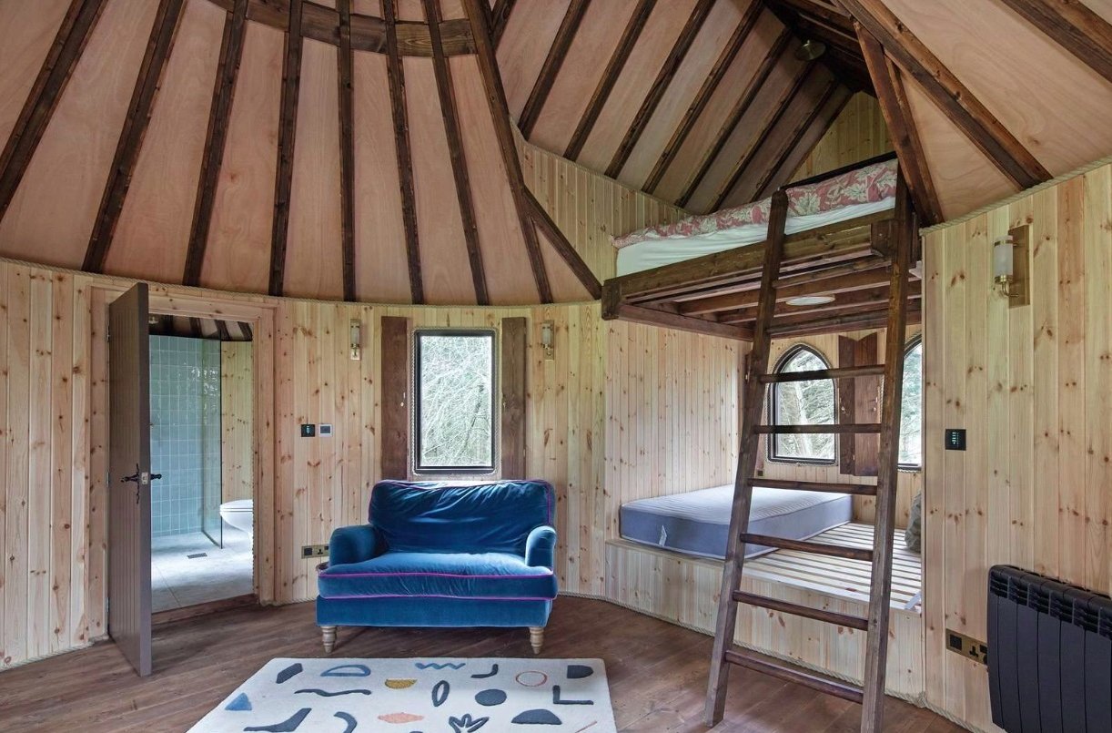 Stunning mansion with own tree house and DRAGON SLIDE goes on sale for ...