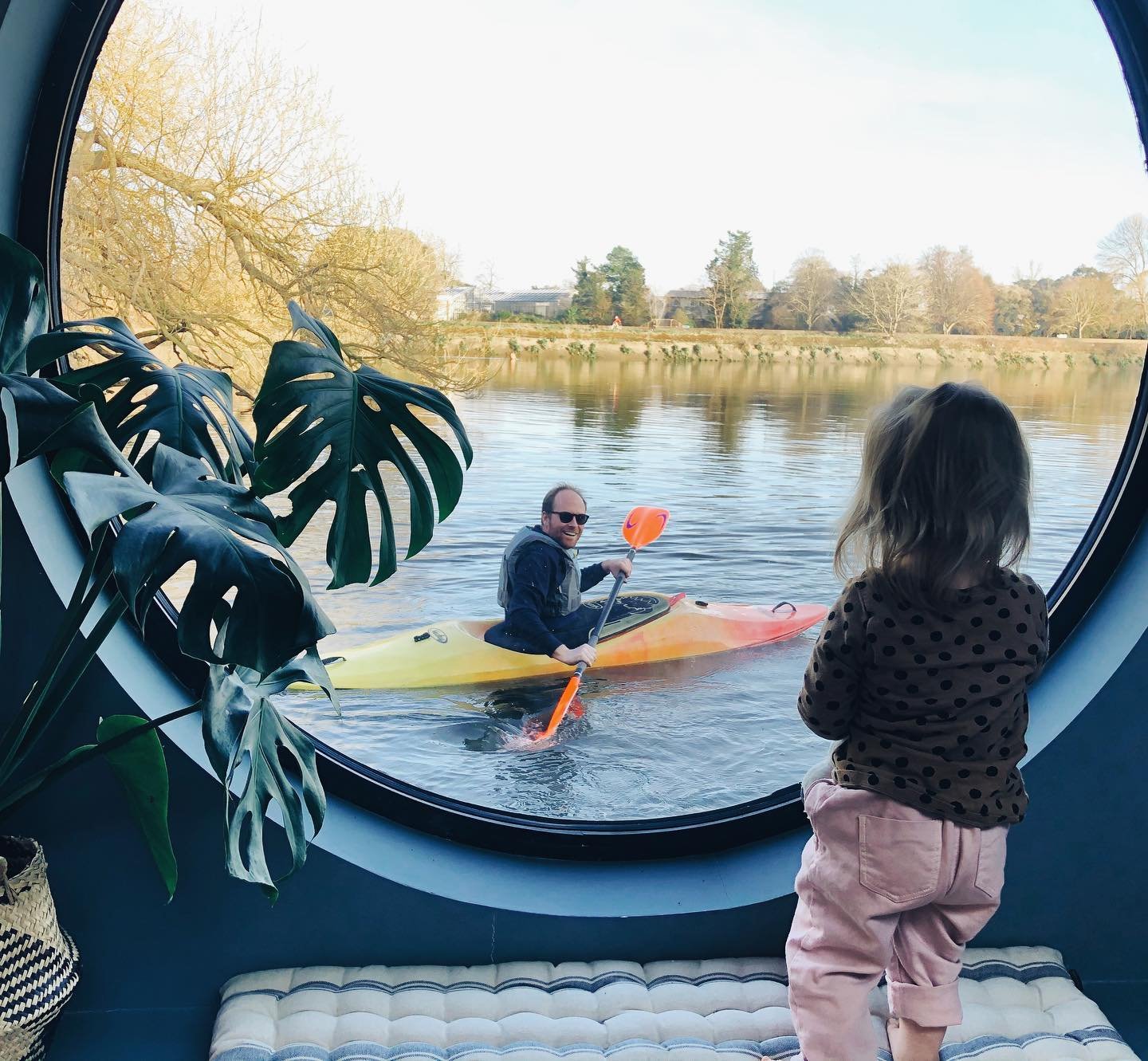 Houseboat described as 'one of the best homes' by Channel 4's Amazing ...
